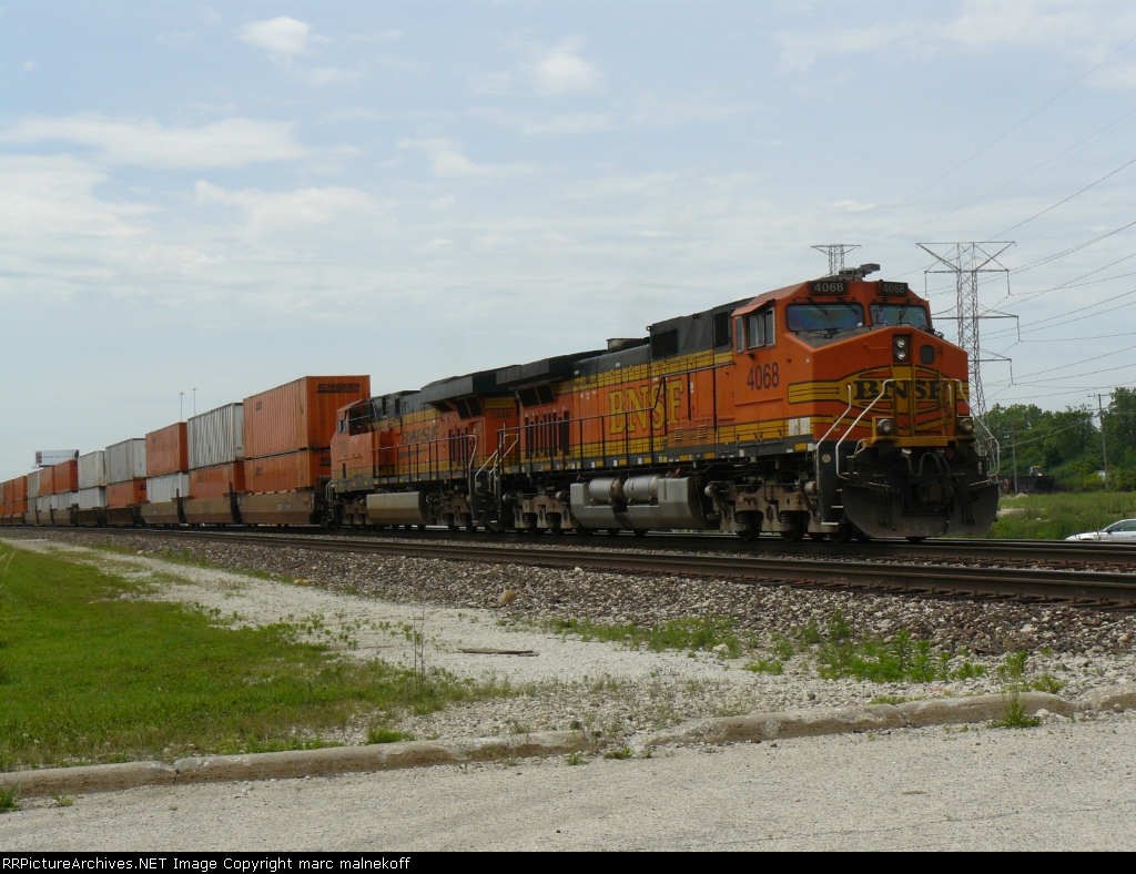BNSF 4068